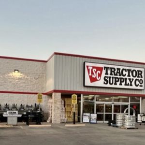 TRACTOR SUPPLY - Updated July 2025 - 1350 N US Highway 281 ...