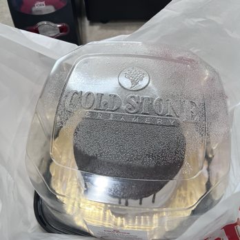 COLD STONE CREAMERY - Updated December 2025 - 12 Photos - 162-11 ...