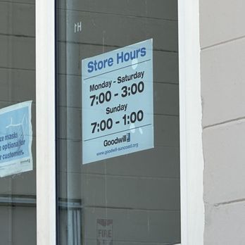 GOODWILL INDUSTRIES-SUNCOAST - Updated January 2026 - 73 Photos & 49 ...