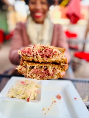 THE MAIN STREET PUB - Updated September 2025 - 257 Photos & 275 Reviews ...