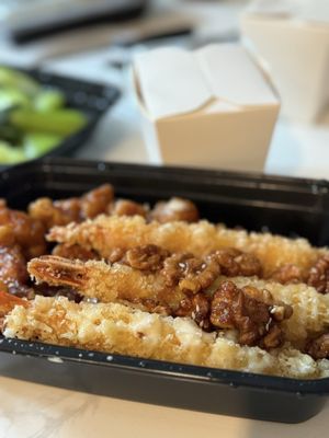 ASIAN WAVE - Updated November 2025 - 152 Photos & 140 Reviews - 636 ...