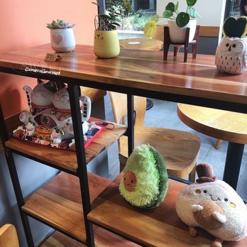 TEALIPS CAFE - Updated December 2025 - 248 Photos & 138 Reviews - 7139 ...