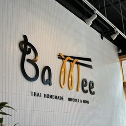BA MEE THAI NOODLE HOUSE - Updated September 2025 - 275 Photos & 118 ...