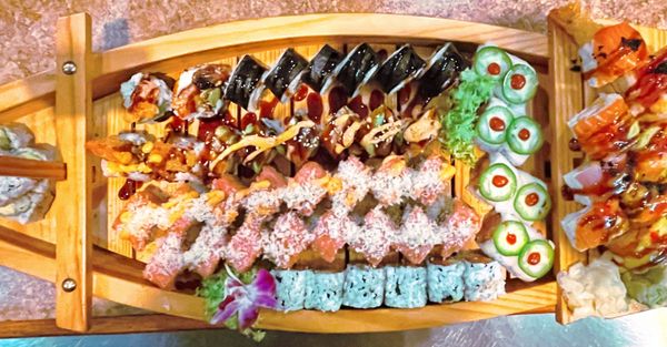 OSAKA - Updated January 2026 - 49 Photos & 84 Reviews - 416 Emerson Ave ...