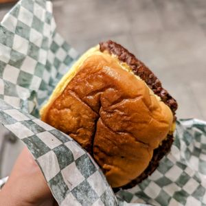 7TH STREET BURGER - Updated June 2025 - 146 Photos & 105 Reviews - 364 ...