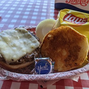 BIG BULL BAR & GRILL - Updated June 2025 - 23 Photos & 55 Reviews ...