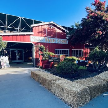 CAL POLY POMONA FARM STORE - Updated March 2025 - 1018 Photos & 215 ...