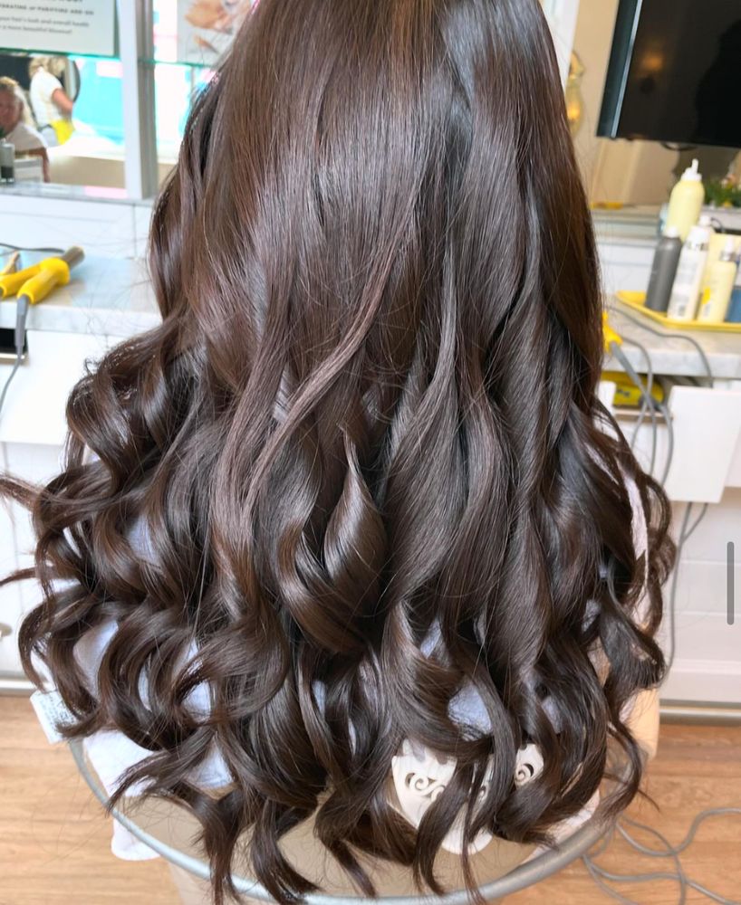 SHE CHIC SALON - Updated May 2025 - Request an Appointment - 407 ...