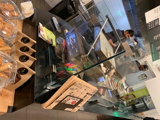 IDOF FRESH MEDITERRANEAN - 296 Reviews & 138 Photos - 17W635 E ...