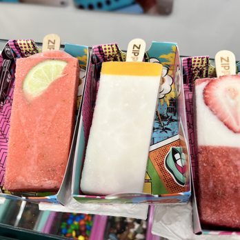 ZIPPOPS - 70 Photos & 36 Reviews - Calle de la Fortaleza S/N, San Juan ...