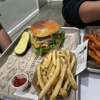 THE MELT - Updated July 2025 - 671 Photos & 672 Reviews - 455 Market St ...