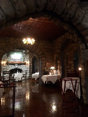 BEARDSLEE CASTLE - 64 Photos & 49 Reviews - American (Traditional ...