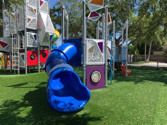 CURRIE COMMONS PARK - Updated October 2025 - 32 Photos - 750 SE 2nd Ave ...