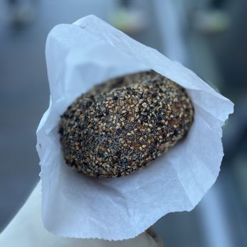 HEY BAGEL - Updated March 2025 - 128 Photos & 82 Reviews - 4610 Village ...