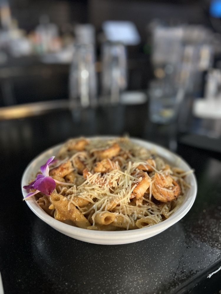 BLACK DIAMOND RESTAURANT AND LOUNGE - Updated August 2024 - 40 Photos ...