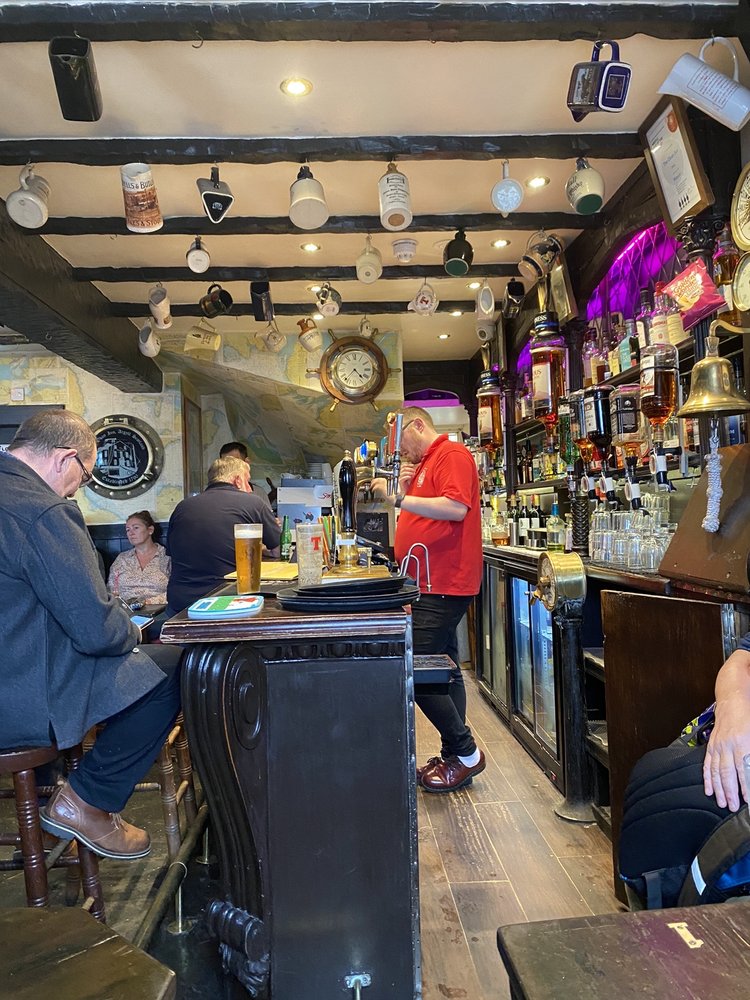 THE OBAN INN - Updated January 2025 - 1 Stafford St, Oban, United ...