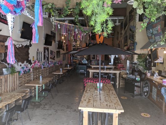 JANE BOND BBQ - 92 Photos & 64 Reviews - 321 - 723 46 Avenue SE ...