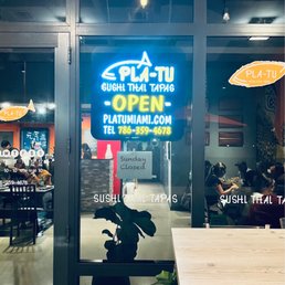 PLA-TU SUSHI THAI TAPAS - Updated December 2025 - 545 Photos & 288 ...