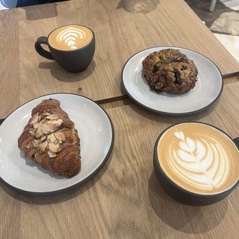 ELLER BAKERY - Updated June 2024 - 305 Photos & 182 Reviews - 1651 ...