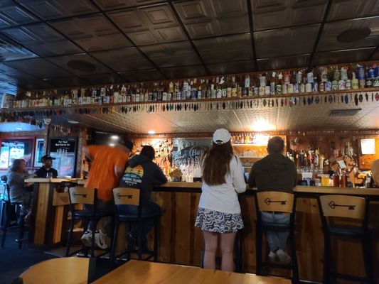 KEYHOLE BAR & GRILL - Updated December 2024 - 204 Photos & 381 Reviews ...