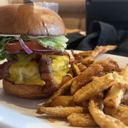 CAST IRON TAVERN - 187 Photos & 235 Reviews - American (New) - 111 N ...