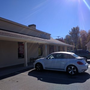 MANCHESTER DESIGNER OUTLETS - Updated April 2025 - 16 Photos - 65 Depot ...