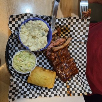 SOUTHERN PIG & CATTLE - STUART - Updated December 2025 - 163 Photos ...