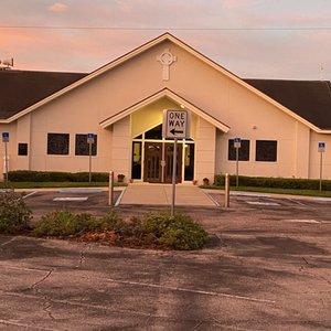 INDIAN ROCKS BAPTIST CHURCH - Updated January 2026 - 21 Photos & 14 ...
