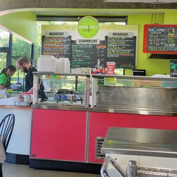 THE GREEN LIGHT CAFE - Updated October 2025 - 20 Photos & 29 Reviews ...