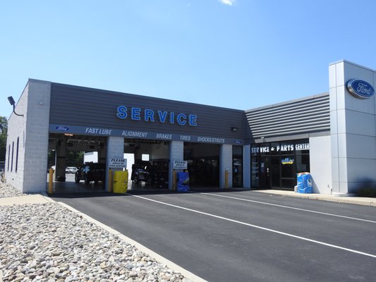 MILLER FORD - Updated October 2025 - 38 Photos & 43 Reviews - 1596 ...