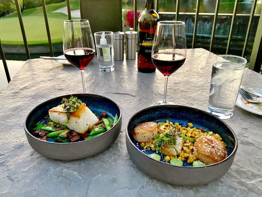 THE FLYING V BAR & GRILL - 155 Photos & 170 Reviews - 7000 N Resort Dr ...