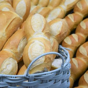 VARANO BAKERY - 11 Photos & 42 Reviews - 198 Greenwood Ave, Bethel, CT ...