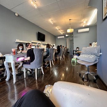 M2 NAIL LOUNGE - Updated March 2025 - 1819 Photos & 675 Reviews - 143 W ...