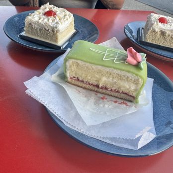 VICTORIA PASTRY - Updated January 2026 - 934 Photos & 778 Reviews - 700 ...