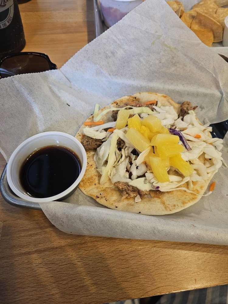 TACO DIVE - Updated September 2025 - 52 Photos & 21 Reviews - 401 E New ...