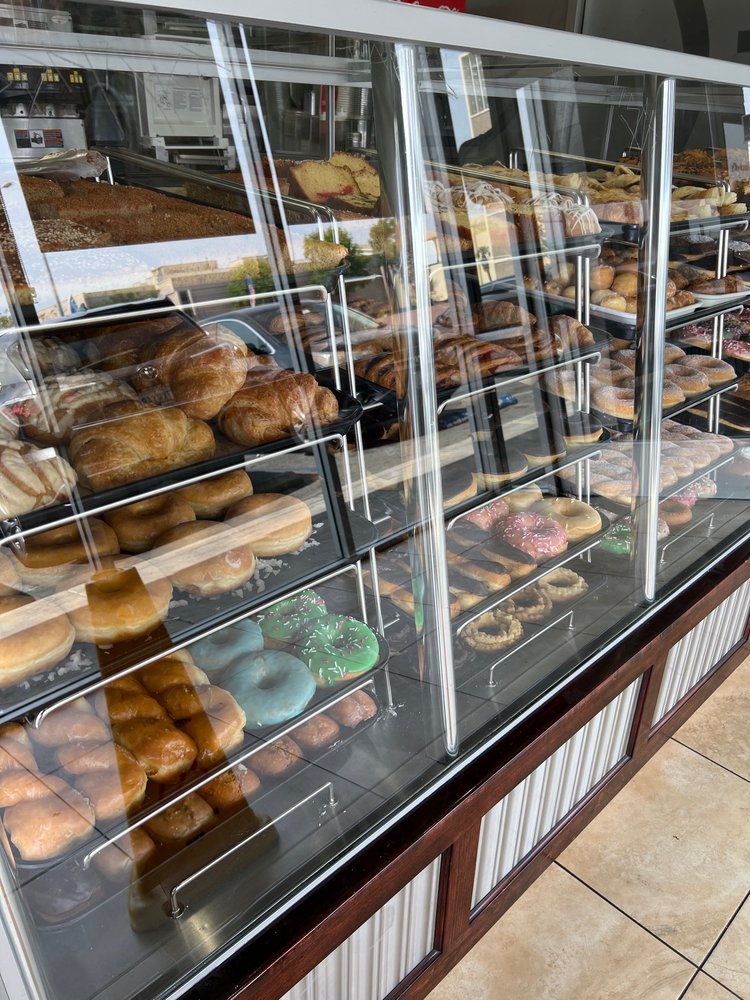 WINCHELL’S DONUT HOUSE - Updated October 2024 - 5323 S Western Ave, Los ...