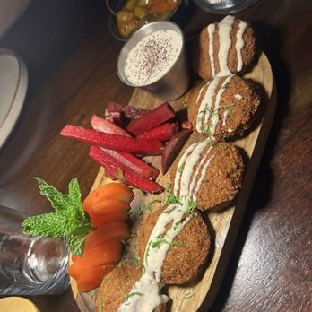 LAILA RESTAURANT - Updated January 2026 - 93 Photos & 40 Reviews - 8530 ...