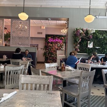 THE BRUNCHERY - Updated December 2025 - 139 Photos & 37 Reviews - 2552 ...