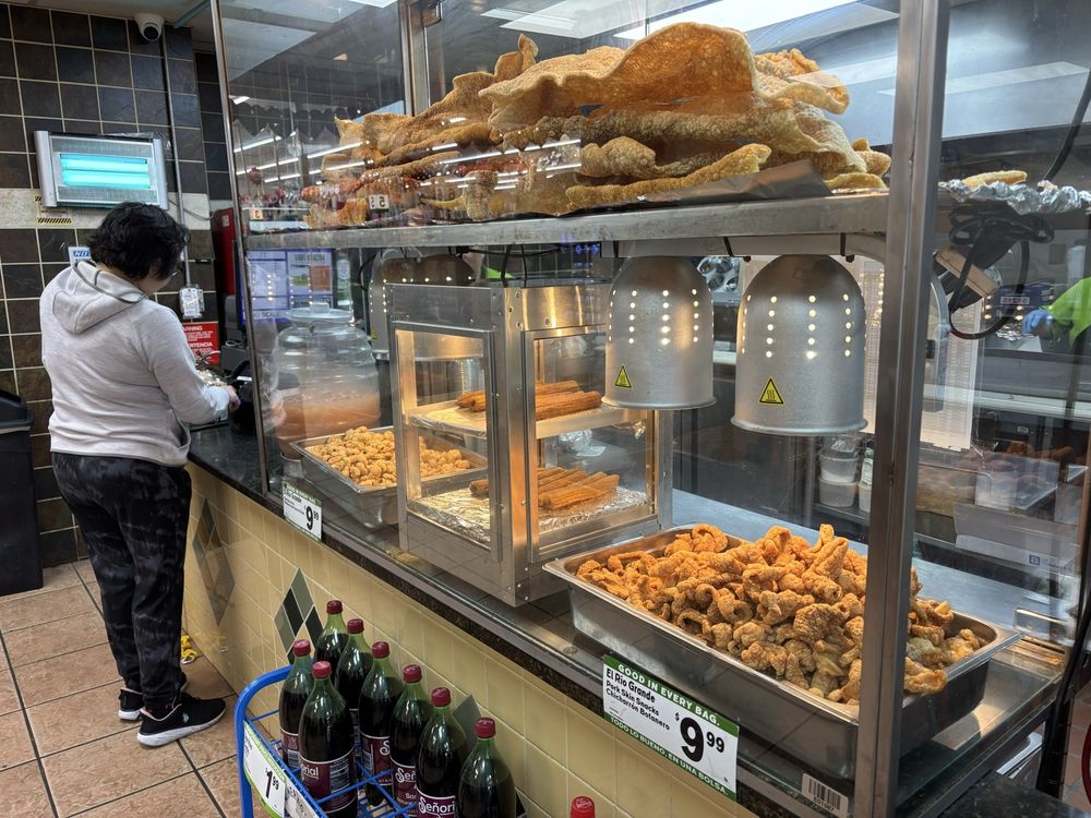 EL RIO GRANDE LATIN MARKET - Updated January 2026 - 71 Photos & 49 ...