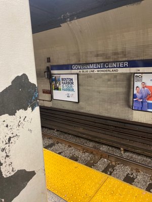 BLUE LINE MBTA - Updated August 2025 - 24 Photos & 43 Reviews - Boston ...