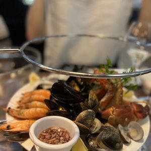 SEVEN STARS - 32 Photos & 58 Reviews - 53-54 Carey Street, London ...