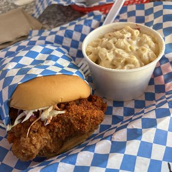 WORLD FAMOUS HOTBOYS - Updated November 2024 - 796 Photos & 632 Reviews ...