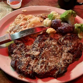 STOCKADE GRUB & WHISKEY - Updated October 2025 - 318 Photos & 605 ...