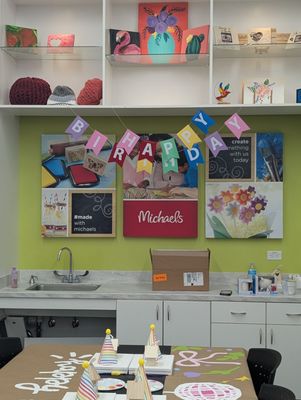 MICHAELS - Updated November 2025 - 19 Photos & 17 Reviews - 6545 N ...