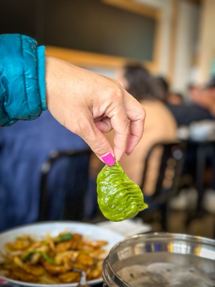 THUMBLING - Updated January 2025 - 3728 Photos & 1800 Reviews - 228 S ...