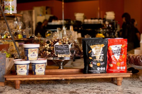 CHEZ NOUS CAFE - 67 Photos & 62 Reviews - 2159 Roosevelt Ave, Redwood ...