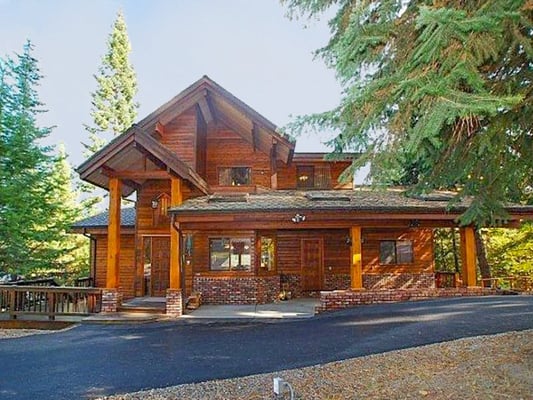 KOKANEE CABIN VACATION RENTAL - Updated October 2025 - 25 Photos ...