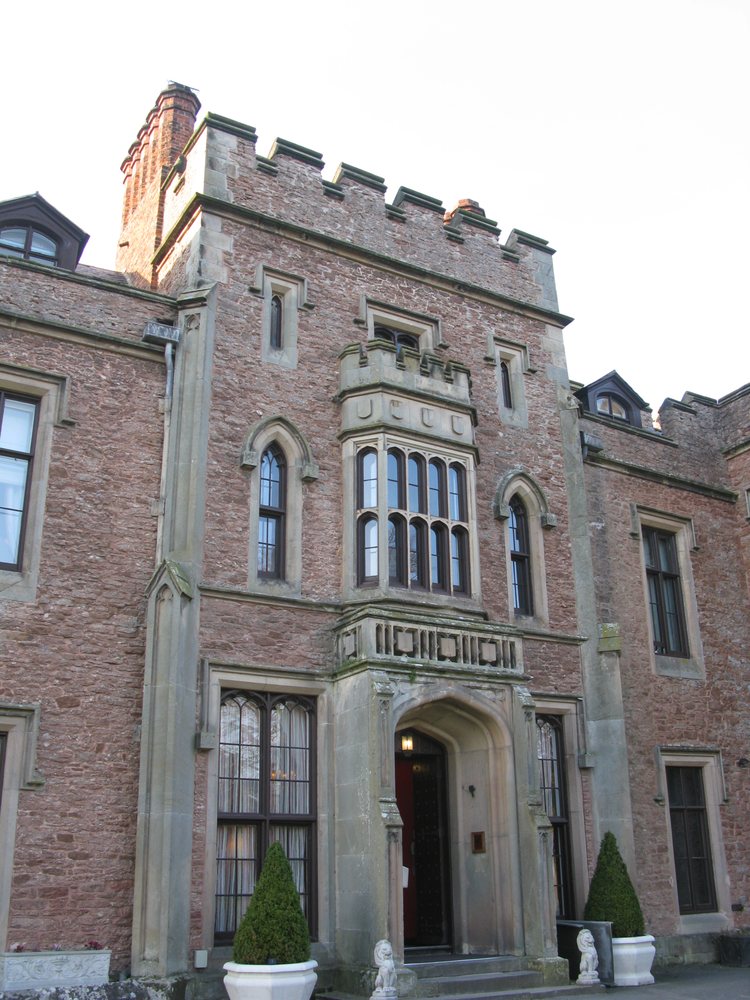 ROWTON CASTLE HOTEL - 15 Photos - Rowton, Shrewsbury, Shropshire ...