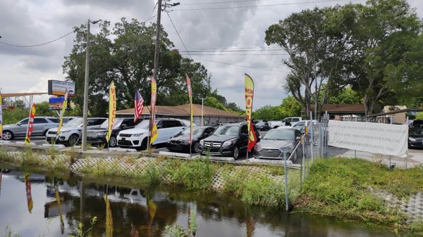 TAMPA BAY AUTO - Updated October 2025 - 15 Photos - 8540 N Dale Mabry ...