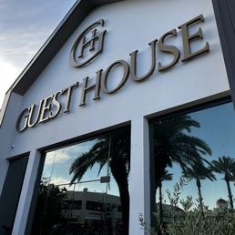 THE GUEST HOUSE LAS VEGAS - Updated December 2025 - 1560 Photos & 423 ...